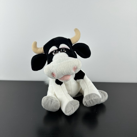 Russ Berrie | Toys | Russ Berrie Heffie Cow 7 Black White Cream Bull ...